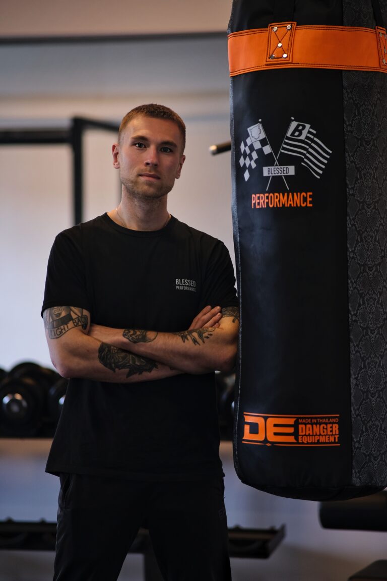 Holdbeskrivelser - Blessed Performance